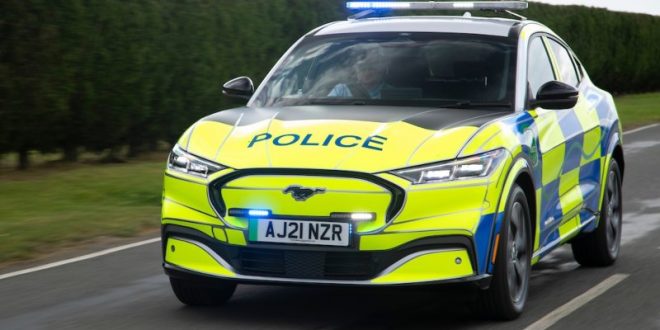 Police forces trial all-electric Ford Mustang Mach-E – Automotive Blog
