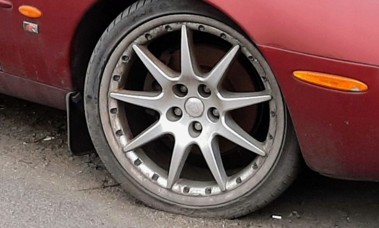 End of an era: Just 3% of new cars come with a spare wheel – Automotive ...