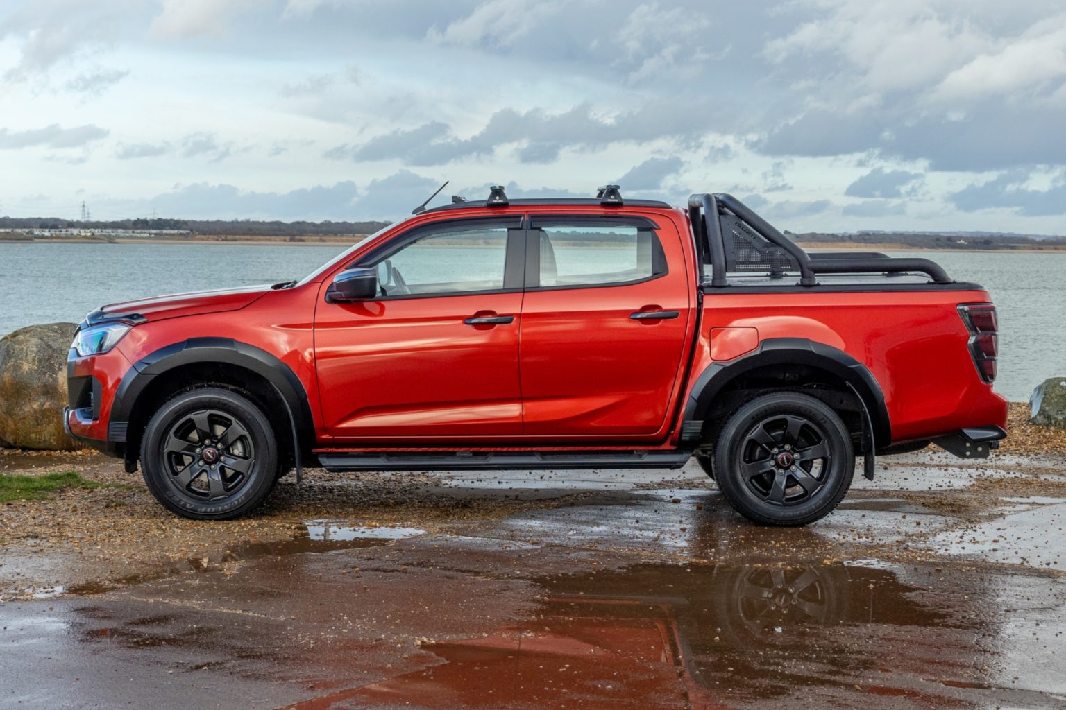 Isuzu D-Max V-Cross review – Automotive Blog